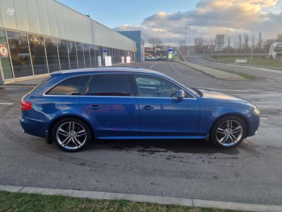 Blue Audi A4 2009 in Klaipeda, with an engine capacity of 1.98 L and mileage of 262 thousand km for 5000 €, photo 4 on AUTOMOTO.COM.LV