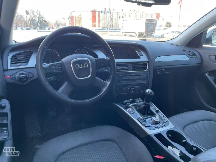 Blue Audi A4 2009 in Kaunas, with an engine capacity of 3.00 L and mileage of 450 thousand km for 3750 €, photo 11 on AUTOMOTO.COM.LV