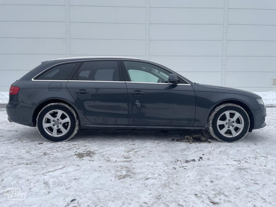 Blue Audi A4 2009 in Kaunas, with an engine capacity of 3.00 L and mileage of 450 thousand km for 3750 €, photo 6 on AUTOMOTO.COM.LV