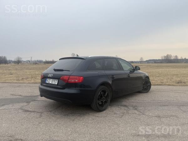 Blue Audi A4 2009 in Riga, with an engine capacity of 2.00 L and mileage of 388 thousand km for 4250 €, photo 3 on AUTOMOTO.COM.LV