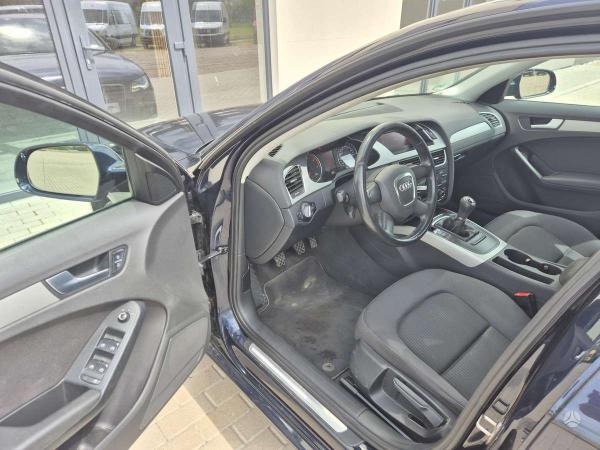 Blue Audi A4 2009 in Marijampole, with an engine capacity of 1.97 L and mileage of 274 thousand km for 4000 €, photo 10 on AUTOMOTO.COM.LV