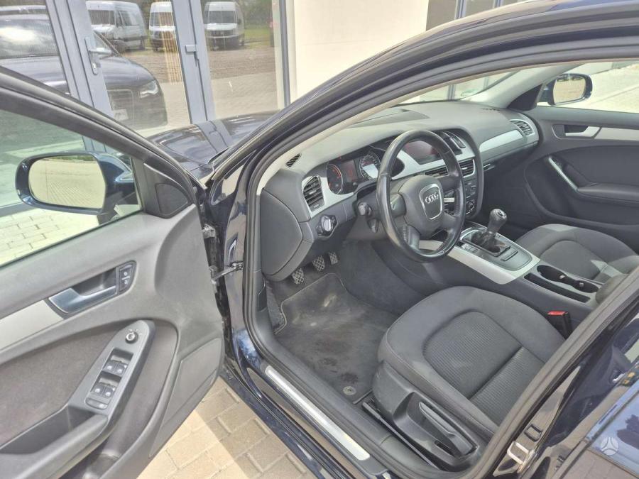 Zils Audi A4 2009 Marijampole, ar dzinēja tilpumu 1.97 L un nobraukumu 274 tūkst. km par 4000 €, foto 11 vietnē AUTOMOTO.COM.LV