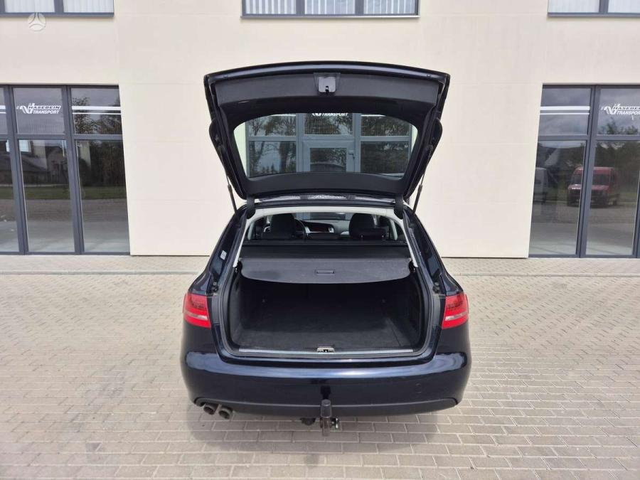 Zils Audi A4 2009 Marijampole, ar dzinēja tilpumu 1.97 L un nobraukumu 274 tūkst. km par 4000 €, foto 26 vietnē AUTOMOTO.COM.LV