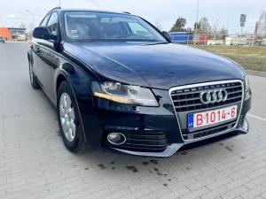 Zils Audi A4 2009 Rēzekne, ar dzinēja tilpumu 2.00 L un nobraukumu 238 tūkst. km par 5600 €, foto 4 vietnē AUTOMOTO.COM.LV