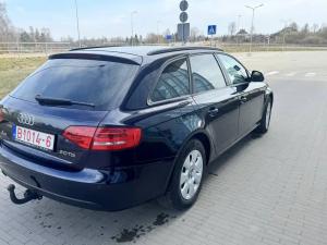 Zils Audi A4 2009 Rēzekne, ar dzinēja tilpumu 2.00 L un nobraukumu 238 tūkst. km par 5600 €, foto 7 vietnē AUTOMOTO.COM.LV