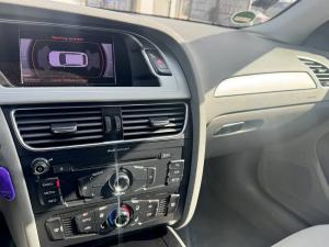 Zils Audi A4 2009 Rēzekne, ar dzinēja tilpumu 2.00 L un nobraukumu 238 tūkst. km par 5600 €, foto 10 vietnē AUTOMOTO.COM.LV