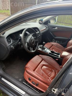 Zils Audi A4 2009 Rīga, ar dzinēja tilpumu 2.00 L un nobraukumu 358 tūkst. km par 3500 €, foto 6 vietnē AUTOMOTO.COM.LV
