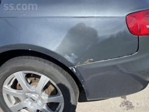 Zils Audi A4 2009 Rīga, ar dzinēja tilpumu 2.00 L un nobraukumu 358 tūkst. km par 3500 €, foto 9 vietnē AUTOMOTO.COM.LV