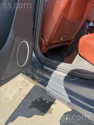 Zils Audi A4 2009 Rīga, ar dzinēja tilpumu 2.00 L un nobraukumu 358 tūkst. km par 3500 €, foto 13 vietnē AUTOMOTO.COM.LV