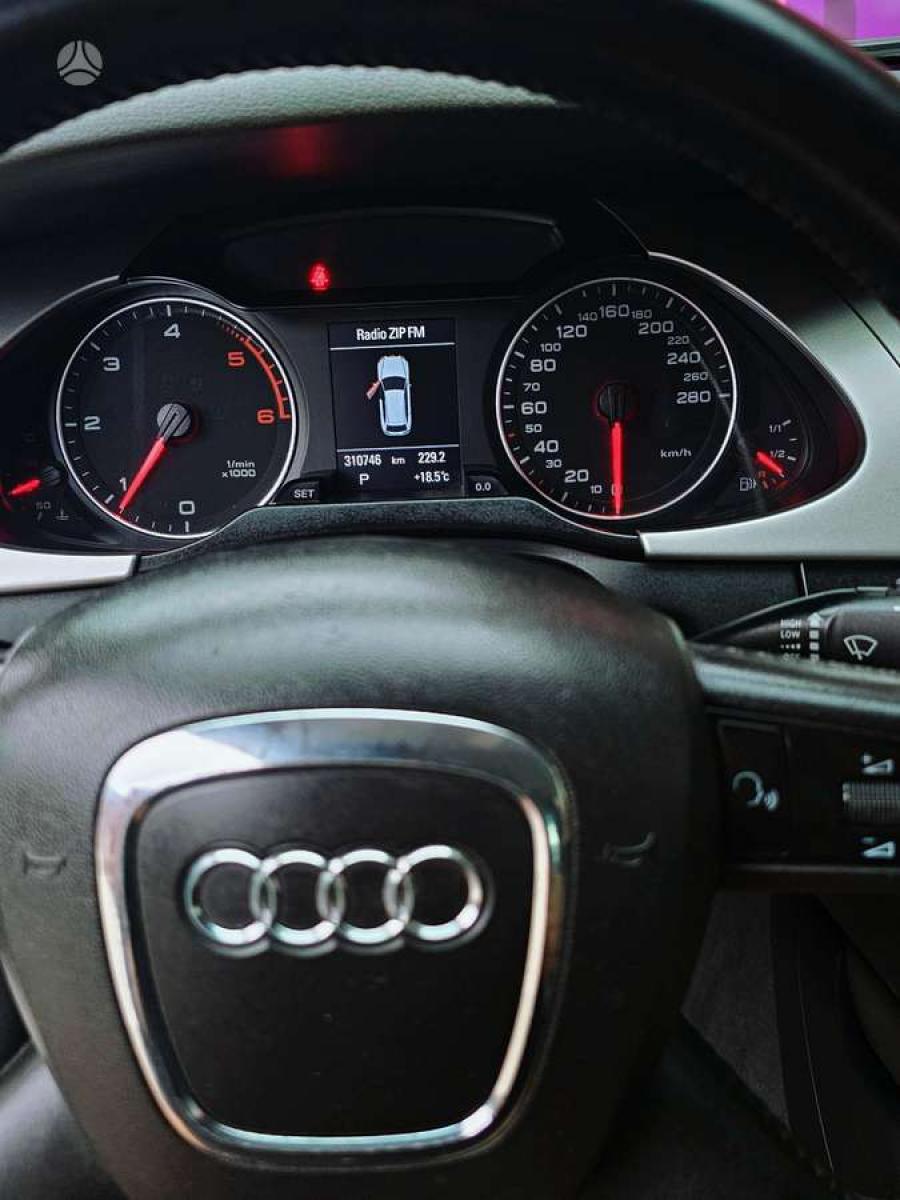 Blue Audi A4 2009 in Kaisiadorys, with an engine capacity of 2.00 L and mileage of 310 thousand km for 4999 €, photo 32 on AUTOMOTO.COM.LV