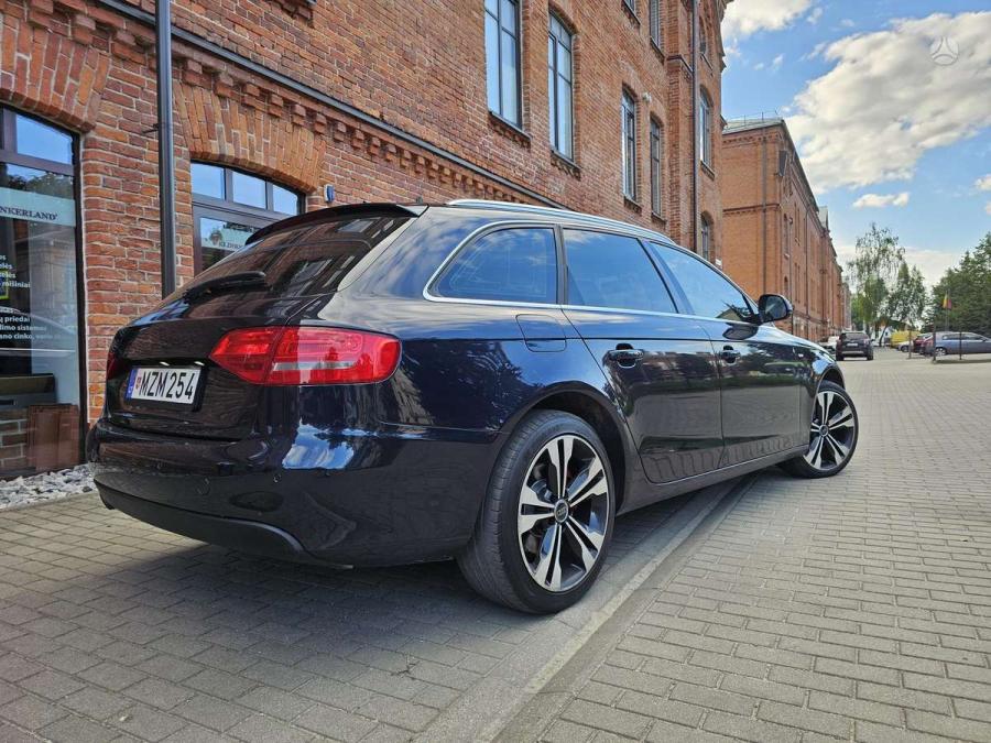 Blue Audi A4 2009 in Kaunas, with an engine capacity of 1.97 L and mileage of 310 thousand km for 5800 €, photo 9 on AUTOMOTO.COM.LV
