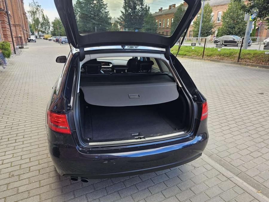 Blue Audi A4 2009 in Kaunas, with an engine capacity of 1.97 L and mileage of 310 thousand km for 5800 €, photo 13 on AUTOMOTO.COM.LV