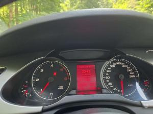 Zils Audi A4 2009 Viļņa, ar dzinēja tilpumu 1.99 L un nobraukumu 300 tūkst. km par 2700 €, foto 12 vietnē AUTOMOTO.COM.LV