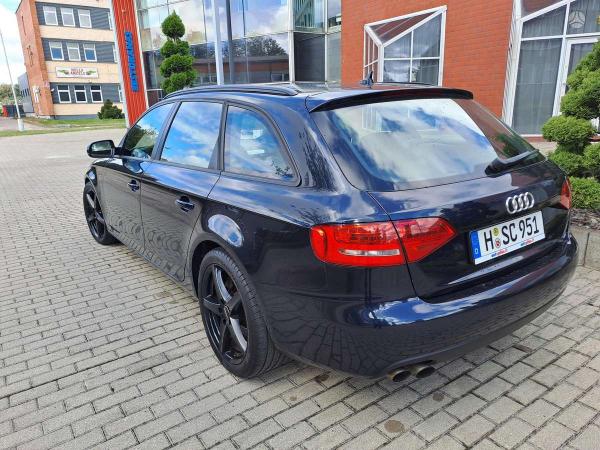 Audi A4 2009 in Marijampole on AUTOMOTO.COM.LV Blue Audi A4 2009 in Marijampole, with an engine capacity of 1.97 L and mileage of 280 thousand km for 4550 €, photo 6 on AUTOMOTO.COM.LV