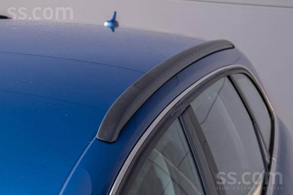 Audi A4 2009 in Riga on AUTOMOTO.COM.LV Blue Audi A4 2009 in Riga, with an engine capacity of 2.00 L and mileage of 255 thousand km for 5990 €, photo 10 on AUTOMOTO.COM.LV