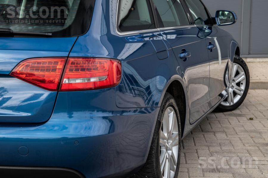 Blue Audi A4 2009 in Riga, with an engine capacity of 2.00 L and mileage of 255 thousand km for 5990 €, photo 19 on AUTOMOTO.COM.LV