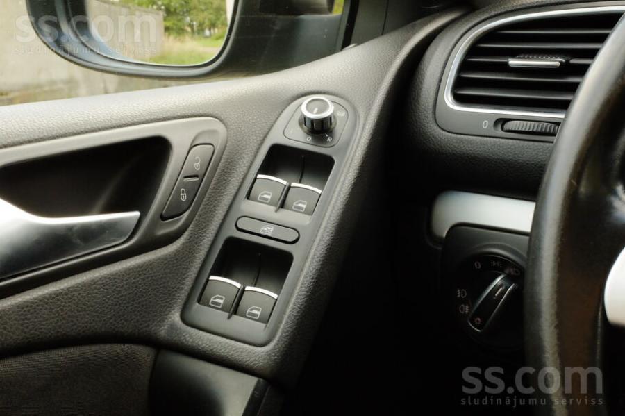 Zils Audi A4 2009 Liepāja, ar dzinēja tilpumu 2.00 L un nobraukumu 365 tūkst. km par 5500 €, foto 14 vietnē AUTOMOTO.COM.LV