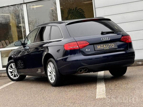 Blue Audi A4 2010 in Tukums, with an engine capacity of 2.00 L and mileage of 288 thousand km for 2550 €, photo 3 on AUTOMOTO.COM.LV