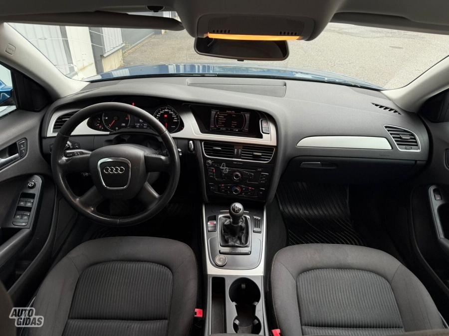 Zils Audi A4 2010 Kauņa, ar dzinēja tilpumu 2.00 L un nobraukumu 400 tūkst. km par 3450 €, foto 15 vietnē AUTOMOTO.COM.LV
