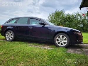 Zils Audi A4 2010 Tukums, ar dzinēja tilpumu 2.70 L un nobraukumu 291 tūkst. km par 4500 €, foto 4 vietnē AUTOMOTO.COM.LV