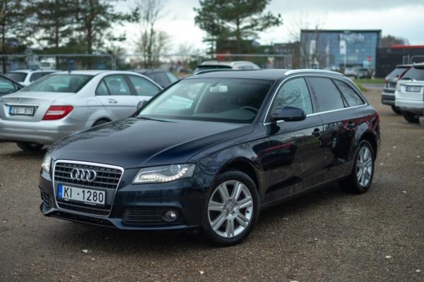 Zils Audi A4 2010 Rīga, ar dzinēja tilpumu 2.70 L un nobraukumu 336 tūkst. km par 6490 €, foto 2 vietnē AUTOMOTO.COM.LV