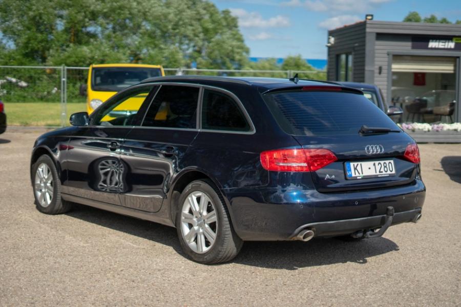 Синий Ауди А4 2010 в Рига, объемом двигателя 2.70 л и пробегом 336 тыс. км за 6490 €, фото 6 на AUTOMOTO.COM.LV