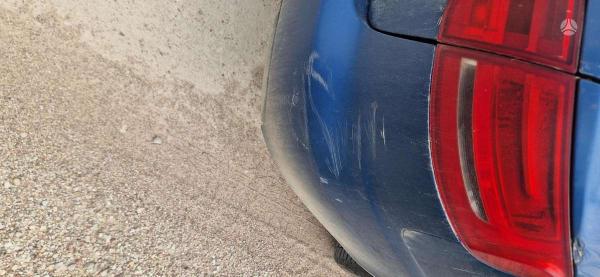 Zils Audi A4 2010 Viļņa, ar dzinēja tilpumu 1.97 L un nobraukumu 321 tūkst. km par 1950 €, foto 5 vietnē AUTOMOTO.COM.LV
