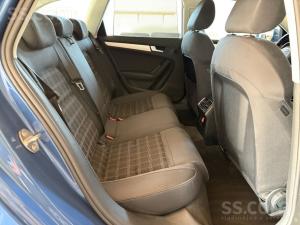Zils Audi A4 2010 Tukums, ar dzinēja tilpumu 2.00 L un nobraukumu 304 tūkst. km par 5999 €, foto 10 vietnē AUTOMOTO.COM.LV