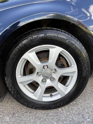 Zils Audi A4 2010 Utena, ar dzinēja tilpumu 1.97 L un nobraukumu 310 tūkst. km par 5650 €, foto 10 vietnē AUTOMOTO.COM.LV