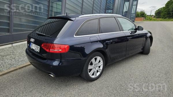 Blue Audi A4 2010 in Liepaja, with an engine capacity of 2.70 L and mileage of 345 thousand km for 6000 €, photo 4 on AUTOMOTO.COM.LV