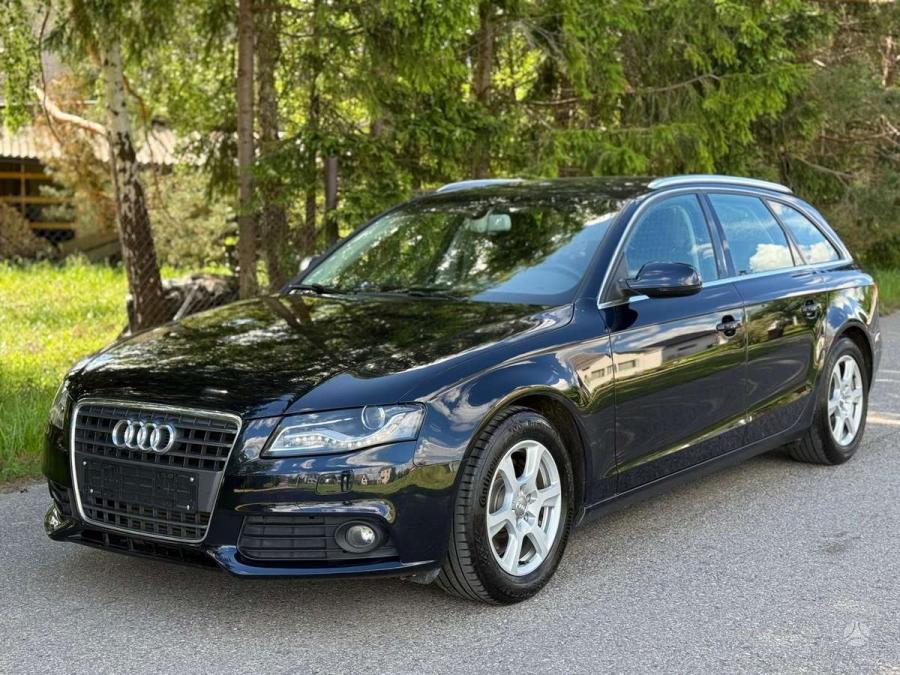 Blue Audi A4 2010 in Utena, with an engine capacity of 1.97 L and mileage of 310 thousand km for 5550 €, photo 5 on AUTOMOTO.COM.LV