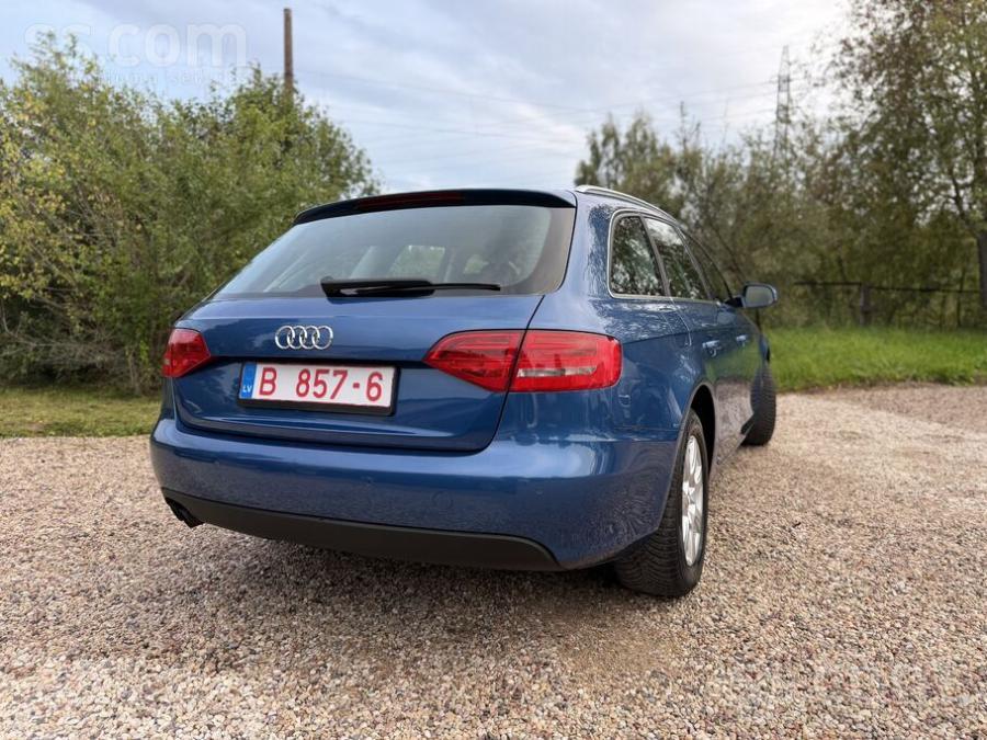 Blue Audi A4 2010 in Tukums, with an engine capacity of 1.80 L and mileage of 240 thousand km for 4990 €, photo 4 on AUTOMOTO.COM.LV