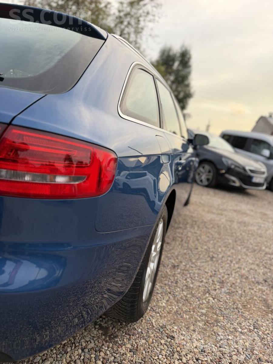 Blue Audi A4 2010 in Tukums, with an engine capacity of 1.80 L and mileage of 240 thousand km for 4990 €, photo 13 on AUTOMOTO.COM.LV