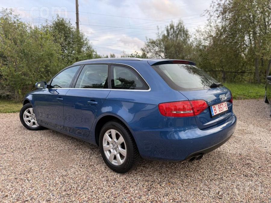 Blue Audi A4 2010 in Tukums, with an engine capacity of 1.80 L and mileage of 240 thousand km for 4990 €, photo 15 on AUTOMOTO.COM.LV