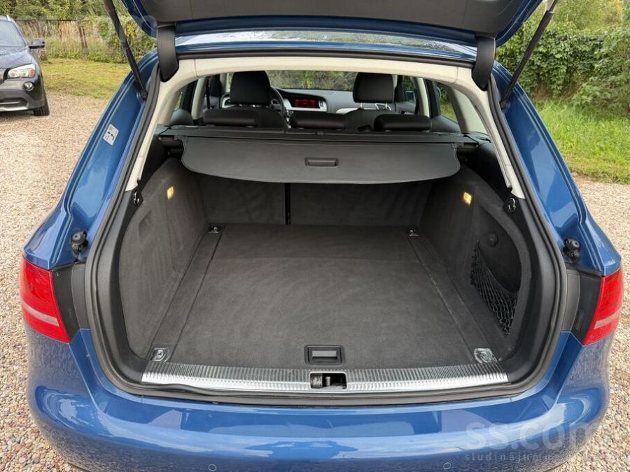 Blue Audi A4 2010 in Tukums, with an engine capacity of 1.80 L and mileage of 240 thousand km for 4990 €, photo 29 on AUTOMOTO.COM.LV