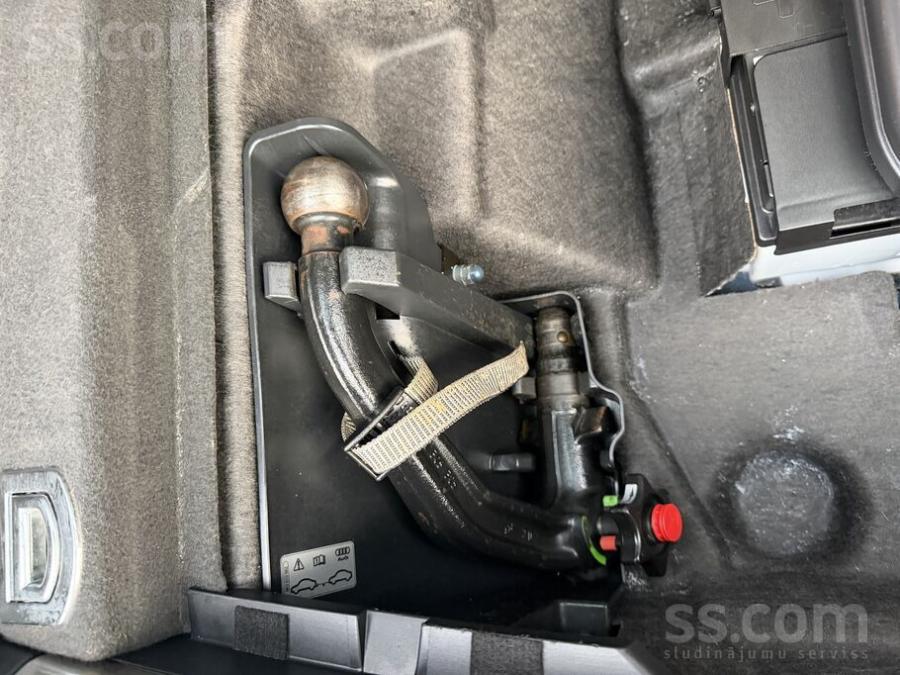 Blue Audi A4 2010 in Tukums, with an engine capacity of 1.80 L and mileage of 240 thousand km for 4990 €, photo 34 on AUTOMOTO.COM.LV