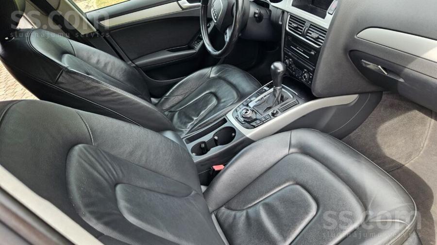 Синий Ауди А4 2010 в Лиепая, объемом двигателя 2.70 л и пробегом 347 тыс. км за 5500 €, фото 6 на AUTOMOTO.COM.LV