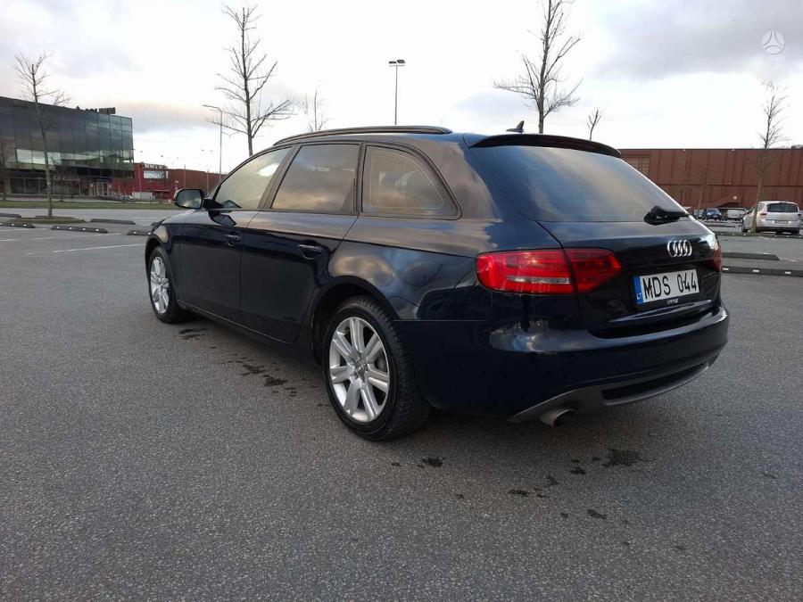Zils Audi A4 2011 Klaipėda, ar dzinēja tilpumu 1.98 L un nobraukumu 122 tūkst. km par 5000 €, foto 3 vietnē AUTOMOTO.COM.LV