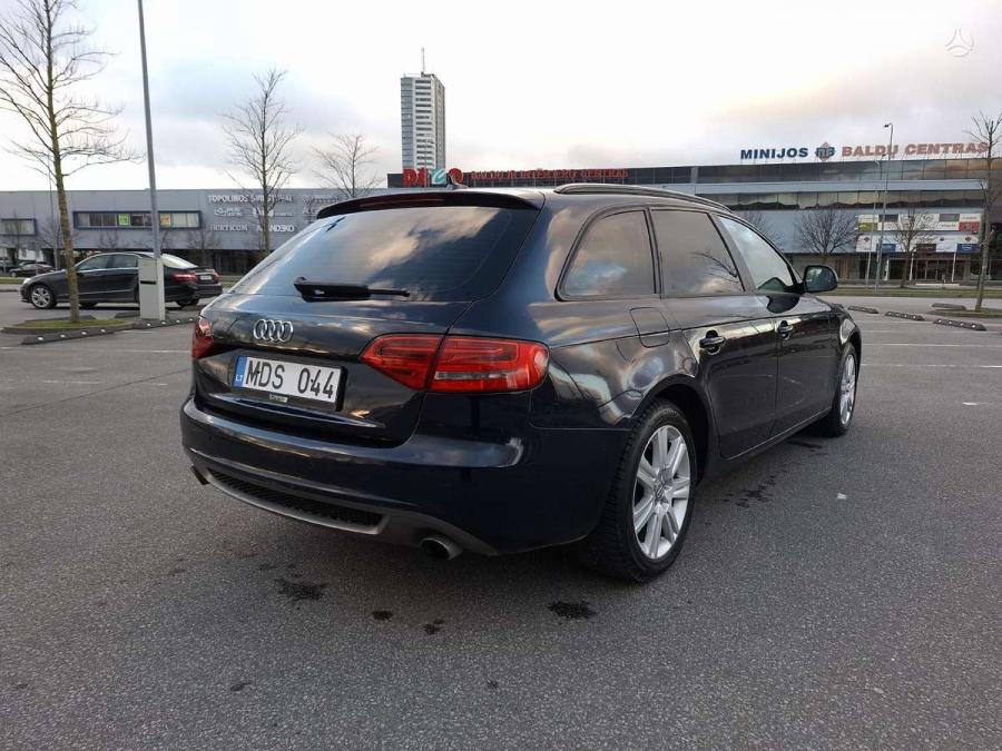 Zils Audi A4 2011 Klaipėda, ar dzinēja tilpumu 1.98 L un nobraukumu 122 tūkst. km par 5000 €, foto 4 vietnē AUTOMOTO.COM.LV