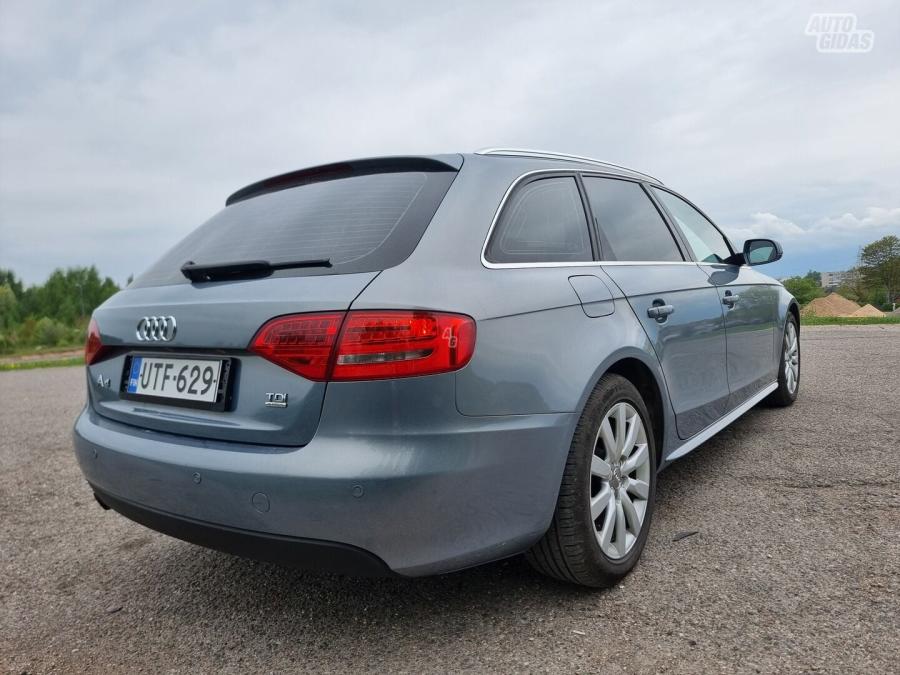 Blue Audi A4 2011 in Siauliai, with an engine capacity of 2.00 L and mileage of 342 thousand km for 6500 €, photo 5 on AUTOMOTO.COM.LV