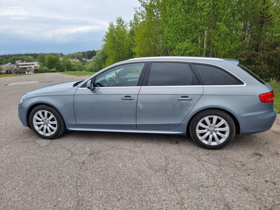 Blue Audi A4 2011 in Siauliai, with an engine capacity of 2.00 L and mileage of 342 thousand km for 6500 €, photo 6 on AUTOMOTO.COM.LV