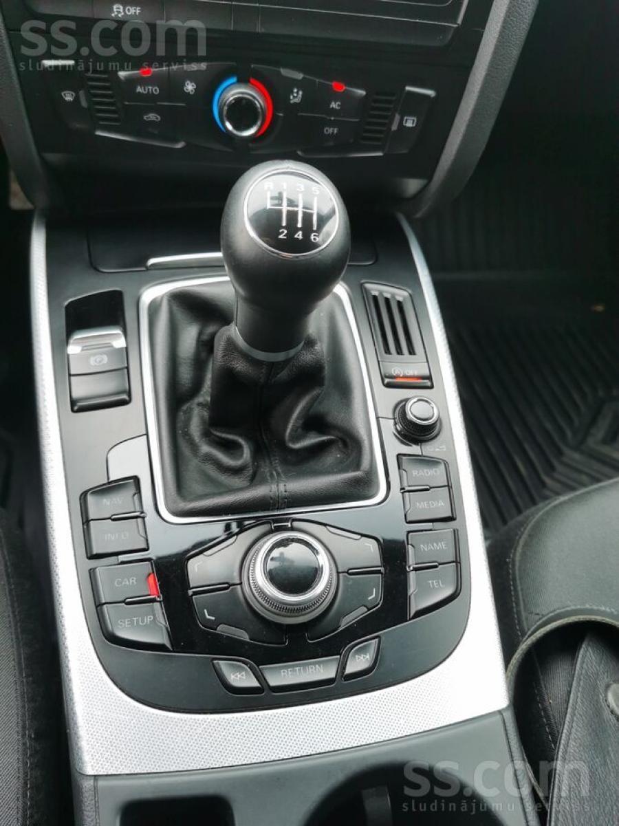Zils Audi A4 2011 Daugavpils, ar dzinēja tilpumu 2.00 L un nobraukumu 215 tūkst. km par 6050 €, foto 19 vietnē AUTOMOTO.COM.LV