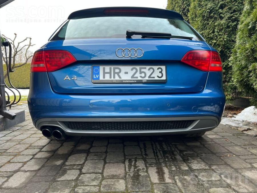 Zils Audi A4 2011 Rīga, ar dzinēja tilpumu 1.80 L un nobraukumu 183 tūkst. km par 5900 €, foto 18 vietnē AUTOMOTO.COM.LV