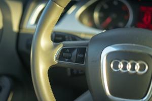 Zils Audi A4 2011 Rīga, ar dzinēja tilpumu 2.00 L un nobraukumu 307 tūkst. km par 5350 €, foto 12 vietnē AUTOMOTO.COM.LV