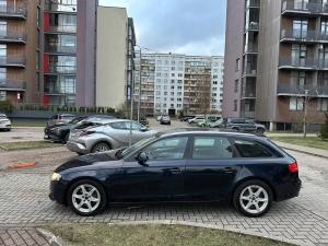 Zils Audi A4 2011 Rīga, ar dzinēja tilpumu 2.70 L un nobraukumu 343 tūkst. km par 4790 €, foto 3 vietnē AUTOMOTO.COM.LV