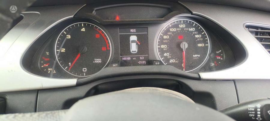 Zils Audi A4 2011 Kelmė, ar dzinēja tilpumu 1.97 L un nobraukumu 165 tūkst. km par 2390 €, foto 23 vietnē AUTOMOTO.COM.LV