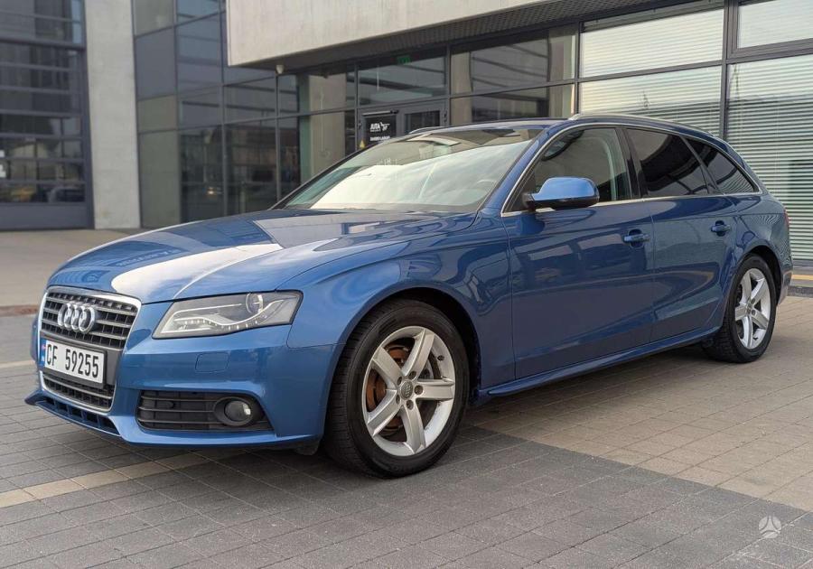 Zils Audi A4 2011 Kauņa, ar dzinēja tilpumu 1.97 L un nobraukumu 251 tūkst. km par 6500 €, foto 3 vietnē AUTOMOTO.COM.LV