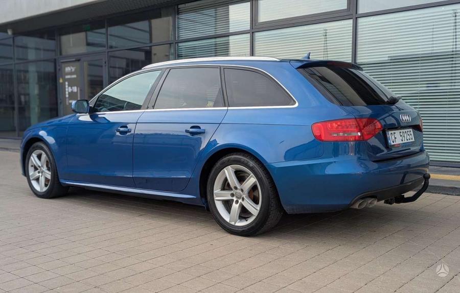 Zils Audi A4 2011 Kauņa, ar dzinēja tilpumu 1.97 L un nobraukumu 251 tūkst. km par 6500 €, foto 6 vietnē AUTOMOTO.COM.LV