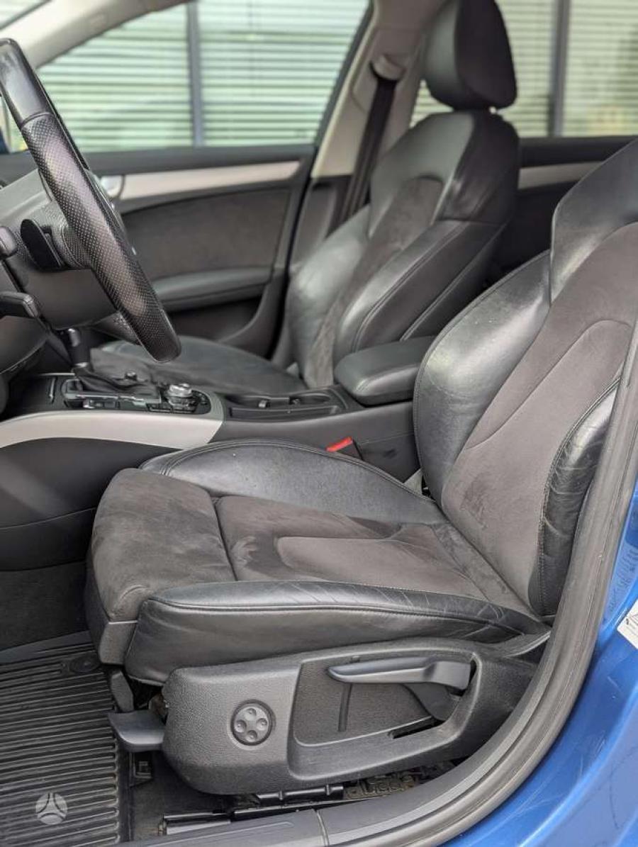 Zils Audi A4 2011 Kauņa, ar dzinēja tilpumu 1.97 L un nobraukumu 251 tūkst. km par 6500 €, foto 27 vietnē AUTOMOTO.COM.LV