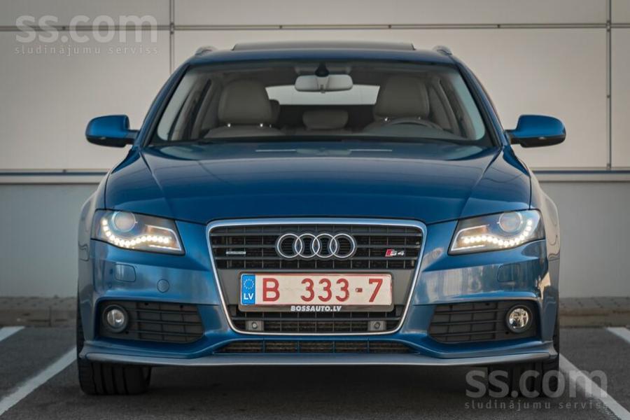 Zils Audi A4 2011 Rīga, ar dzinēja tilpumu 2.00 L un nobraukumu 335 tūkst. km par 6995 €, foto 3 vietnē AUTOMOTO.COM.LV